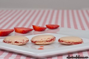 ricetta macarons fragola